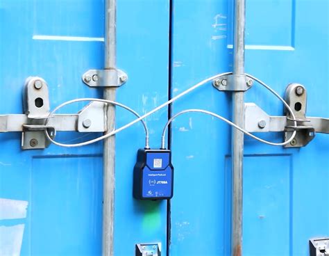 Electronic Seals Tracker Jointech GPS Padlock Tracker For Container Safety G GSM GPS Container