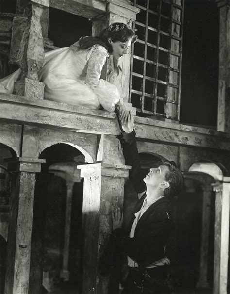 The Iconic Romeo And Juliet Balcony Scene A Timeless Symbol Of Love