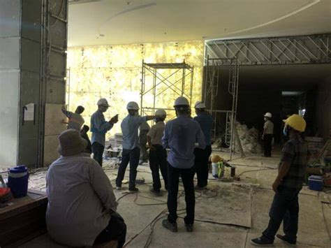 Thi T K C A H Ng Shop Th I Trang S N Xu T Thi C Ng Thi T K N I Th T Uy T N Bluecons Hcm