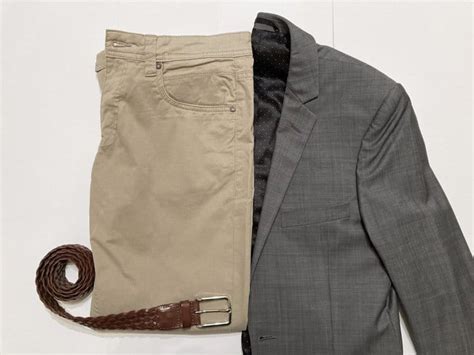 What Color Pants To Wear With Gray Blazer 5 Outstanding Combinations
