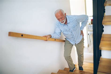 Three Early Symptoms Of Lethal Cancer That Kill 10 000 Brits A Year