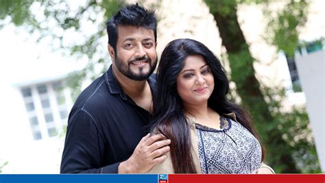 মৌসুমীর বিরুদ্ধে গ্রেপ্তারি পরোয়ানা নিয়ে মুখ খুললেন ওমর সানী