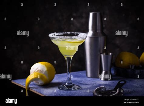 What S The Difference Between A Martini And A Margarita At Francis