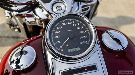 Harley Davidson Road King Instrument Cluster Image Bikewale