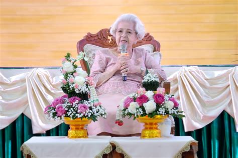 โรงเรียนสฤษดิเดช Added A New Photo โรงเรียนสฤษดิเดช