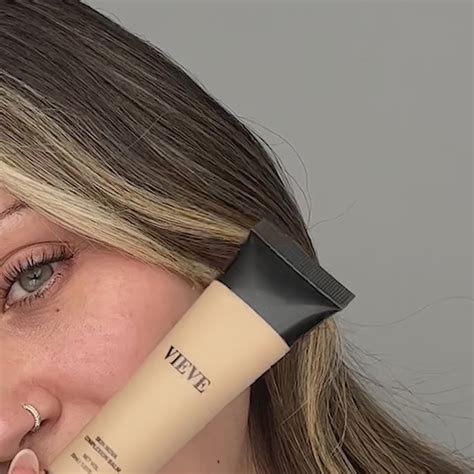 Skin Nova Complexion Balm 230 Lightweight Foundation Vieve
