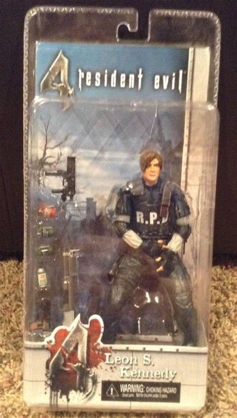 Neca Resident Evil Leon Kennedy Stars Sdcc Exclusive Action Figure