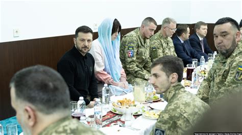 Президент України взяв участь в Іфтарі спільно з представниками кримськотатарського народу