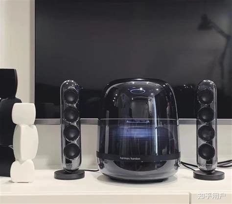 买哈曼卡顿水晶4打游戏行不行，偶尔还会听听音乐，还是漫步者跟惠威好？