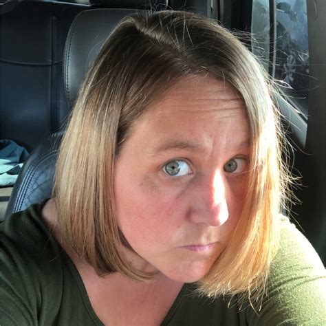 Amanda Zerfoss Associate Shift4 Linkedin