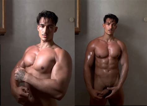 Alpha Teasing U And Flexing