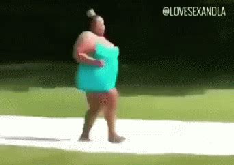 Fat Lady Falling GIFs Tenor