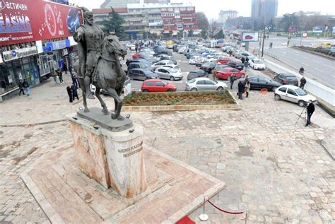 Дваесет милиони евра за нова катна гаража кај плоштадот Скендербег Вечер 1963 Vecer Mk