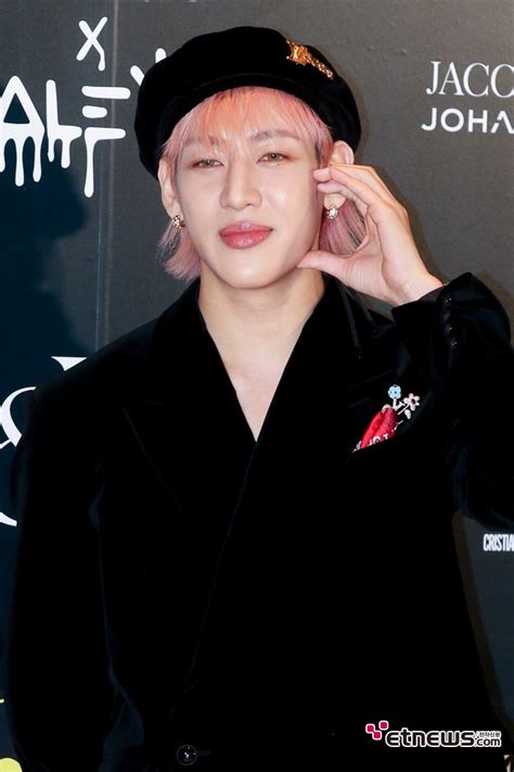 [et포토] 뱀뱀 상냥한 미소 전자신문