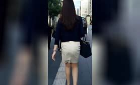 ハイヒールで闊歩する白タイトスカートolのデカ尻 Jp Upskirt Club