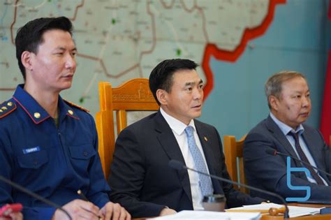 Үерт өртөж болзошгүй айл ААН үүдийг аюултай бүсээс нүүлгэн шилжүүлэхийг даалгав