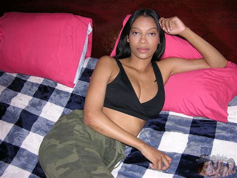 Eden West Modeling Nude At Homemade Porn Shoot Eden West From True