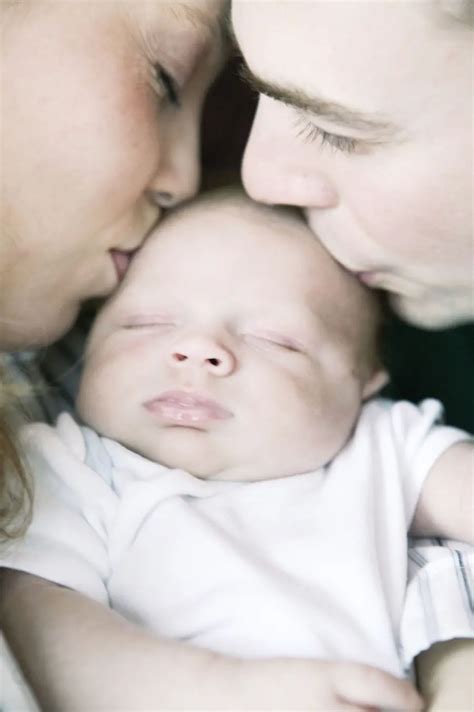 عکس‌ های بچگی و سفری زیبا به دنیای شاد بچه ها با 60 عکس