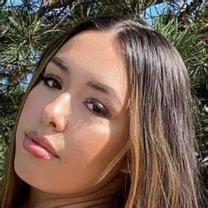 Sabrina Tam Age Family Bio Famous Birthdays