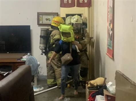 台南七股民宅突竄火舌！恐怖濃煙阻逃生 消防共生面罩助3人脫險 社會萬象 生活 Nownews今日新聞