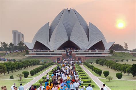 Top 10 Delhi Attractions And Places To Visit