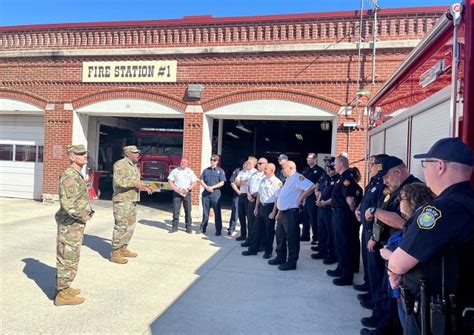 Imcom Cg Csm Recognize Achievements During Fort Leavenworth Visit