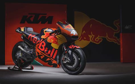 Motogp 2017 Présentation Du Team Red Bull Ktm Factory Racing