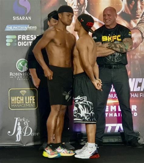 ชมสดไฟต์เดือด บัวขาว ปะทะ แสนชัย Bkfc Thailand คมชัดลึก