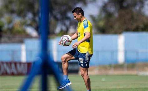 Cruzeiro Cumpre Determinação Judicial E Reintegra Volante Henrique