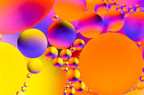 세포 막의 과학적 이미지입니다 액체 물질의 최대 매크로입니다 분자 원자 Sctructure를 추상화 합니다 거품을 물 공기 또는 분자의 매크로 샷입니다 생물학 Phycics