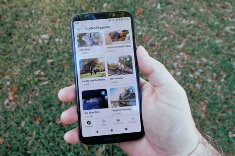 Apple Fitness Vs Fitbit Premium Which Service Should You Join