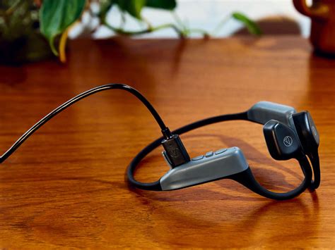 Audio Technicas Innovative Headphones Never Touch Your Ears Still