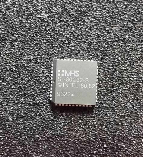 Intel S80c32s Microcontroller 8 Bit 8051 Cpu Cmos Ldcc 44 Pin New Ebay
