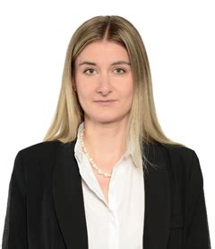 Julia Mau Grant Thornton