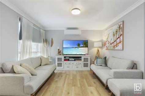 7 Nagle Crescent Blue Haven Nsw 2262 Domain