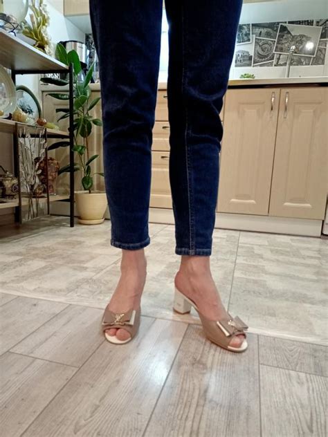 Босоножки шлепанцы на каблуке мюли — цена 350 грн в каталоге Босоножки Купить женские вещи по