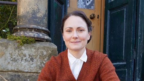 Anna Madeley And His Enduring Allure Londonbreak