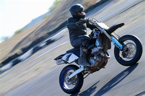 Drz400 Supermoto Wheelie