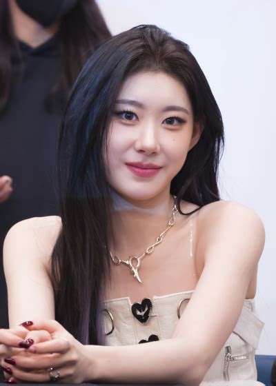 240114 ©itzypan Tumbex