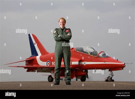 First Ever Female Pilot With The Raf Display Team The Red Arrows