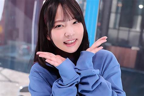 【マジックミラー号】あべみかこ 路上で逆ナンした素人男性の乳首をベロ舐め！騎乗位で逆ntrセックス 無料av動画