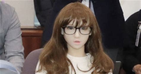 [단독] 리얼돌 이달부터 일부 수입 허용 반신형은 되고 전신형은 보류