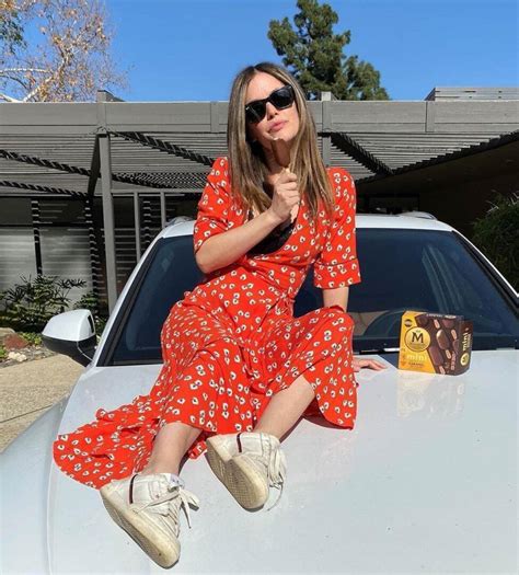 Shop Rachel Bilson Outfits Shop Rachel Bilson Style Shop Rachel Bilson Fashion At Celebstyle Org