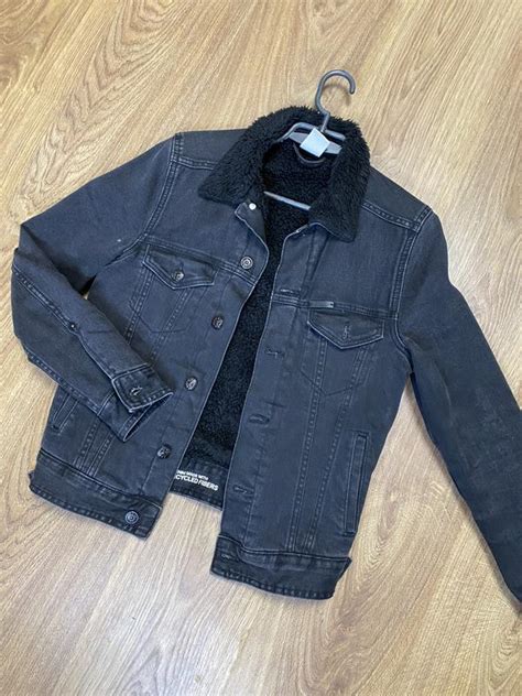Джинсова куртка шерпа утеплена — ціна 450 грн у каталозі Куртки Купити жіночі речі за
