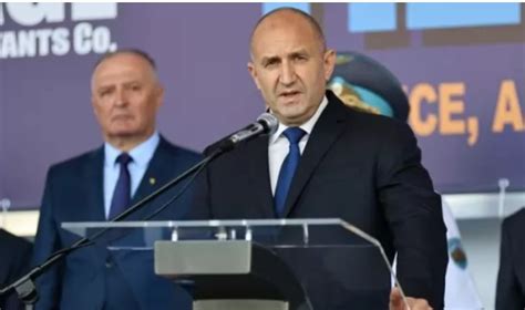 Радев е в Рига за Среща на Източния фланг на НАТО Информационна агенция ПИК