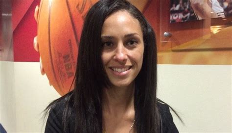 Celebrating 100 Of The 100000 Dionna Widder