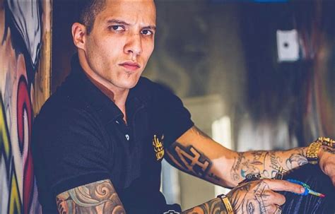 Câmera De Segurança Flagra Momento Em Que Influenciador Digital é Sequestrado Na Bahia Vídeo