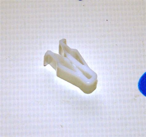 Купить клипса крепления панелей торпеды для Сид 2 (2012-2018) по лучшей ...