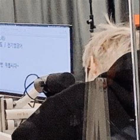 [잡담] 남돌 이 짤 누구야 인스티즈 Instiz 연예 카테고리