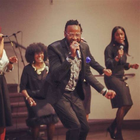 Dewayne L Woods Versatile Entertainment